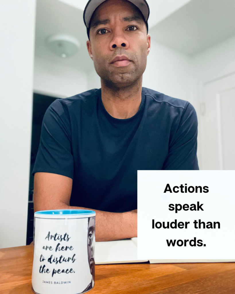 It's All About Action - Marcus Lopés